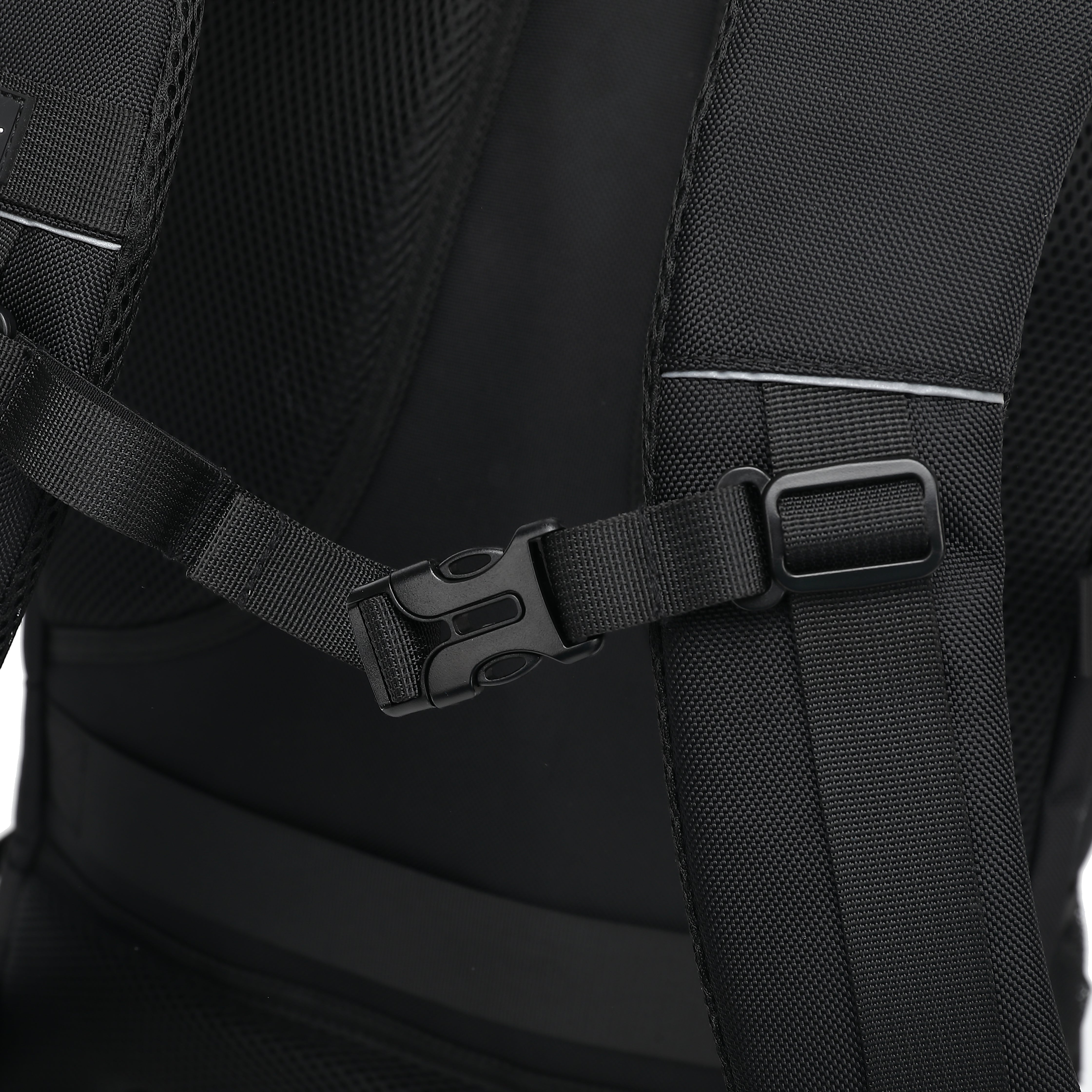 CoolBell CB-8297 Laptop Backpack - 15.6" Water-Resistant Design & USB ...